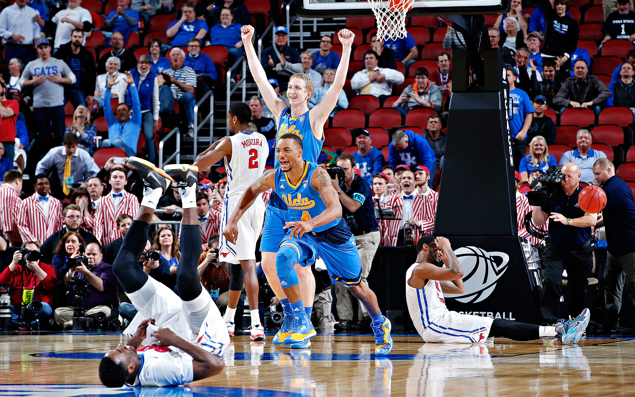 UCLA's ecstasy and SMU's agony - The Week in Pictures: March 17-March ...