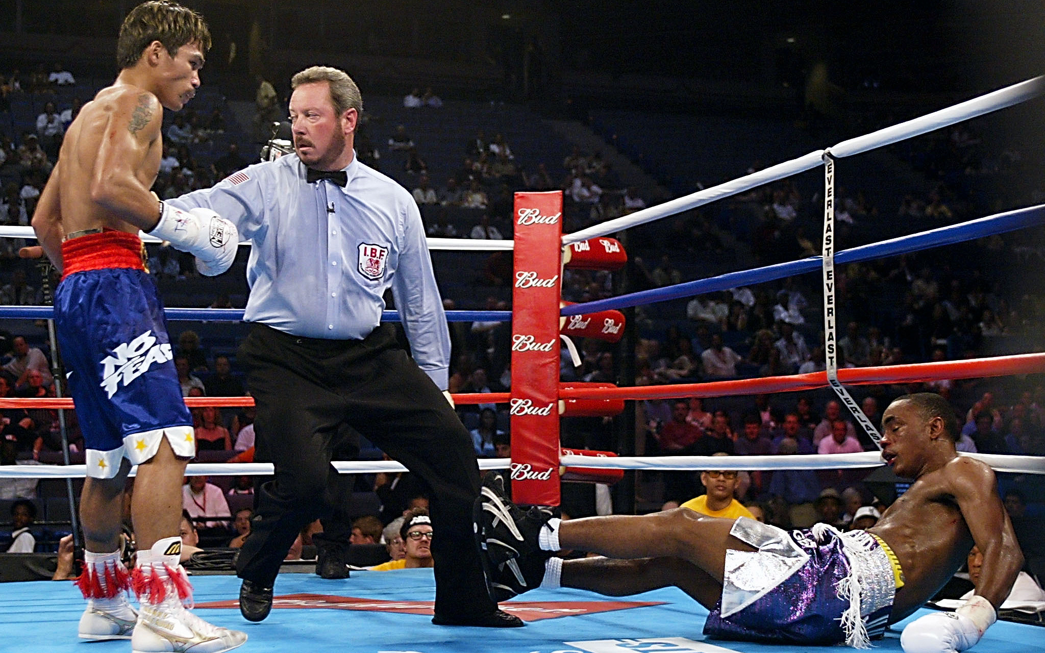 2002: Pacquiao vs. Julio - Manny Pacquiao through the years - ESPN