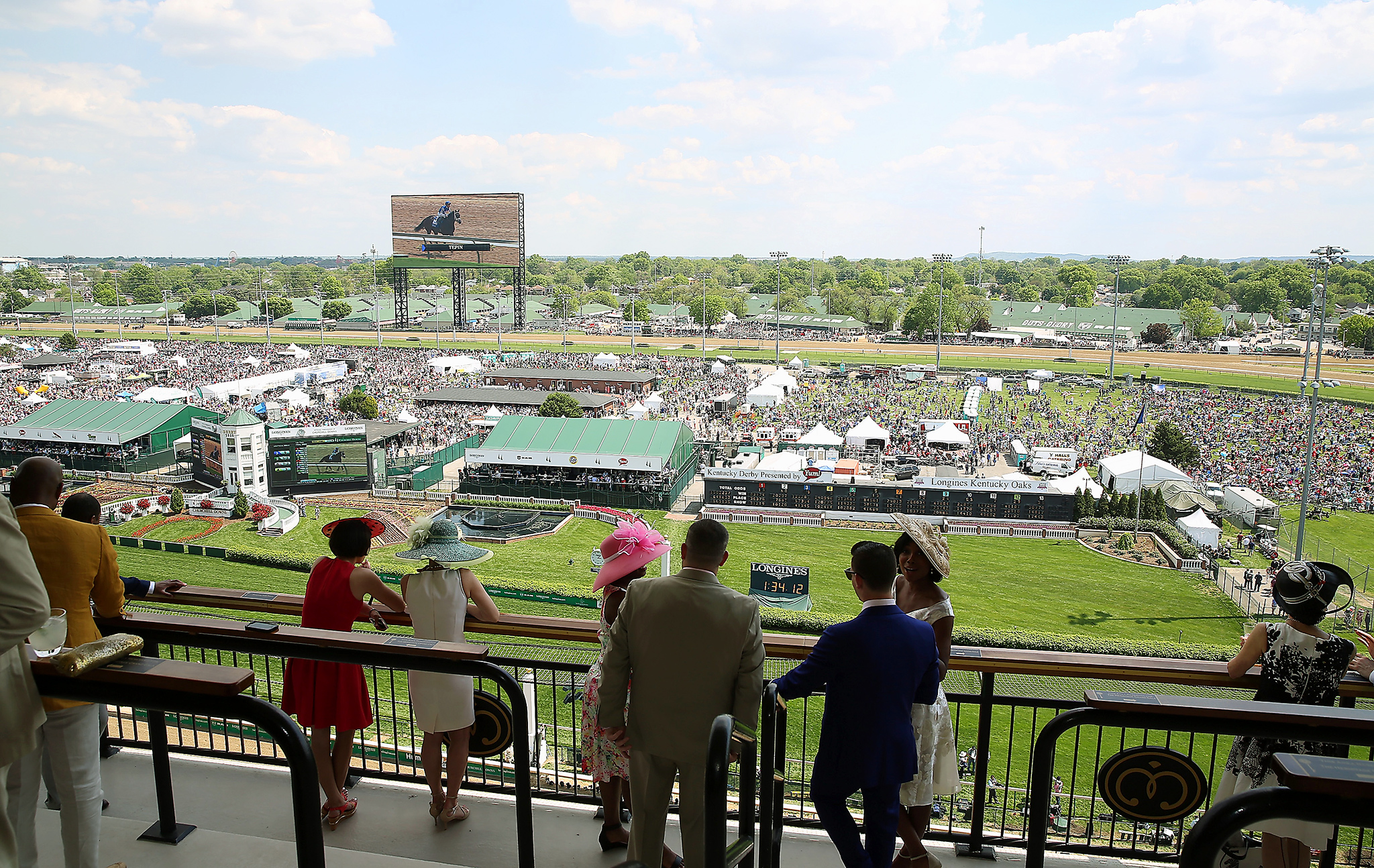 Top Of The Track - Photos: 141st Kentucky Derby - ESPN