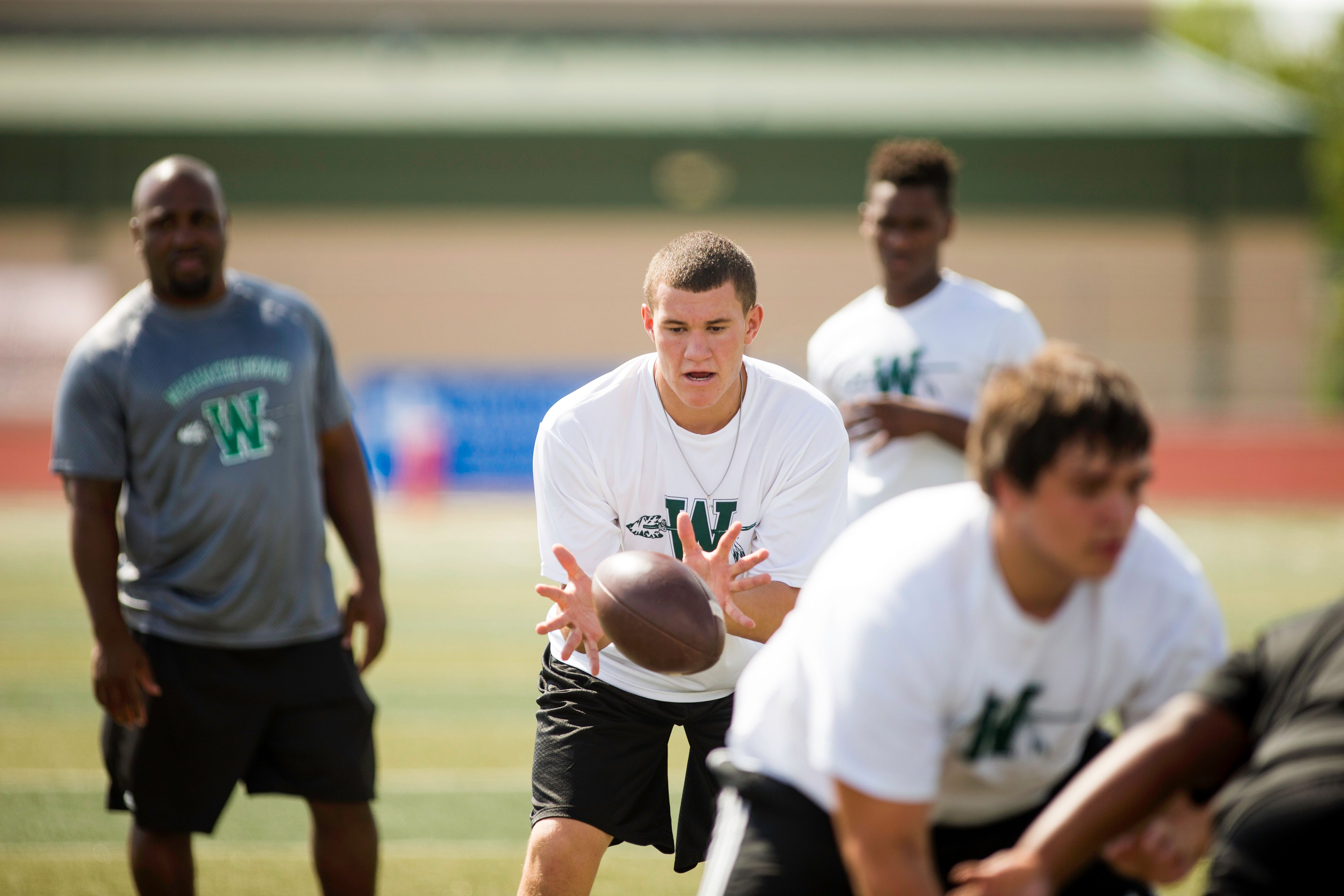 Quarterback Jordan Kitna - Photos: Jon Kitna, Head Football Coach at ...