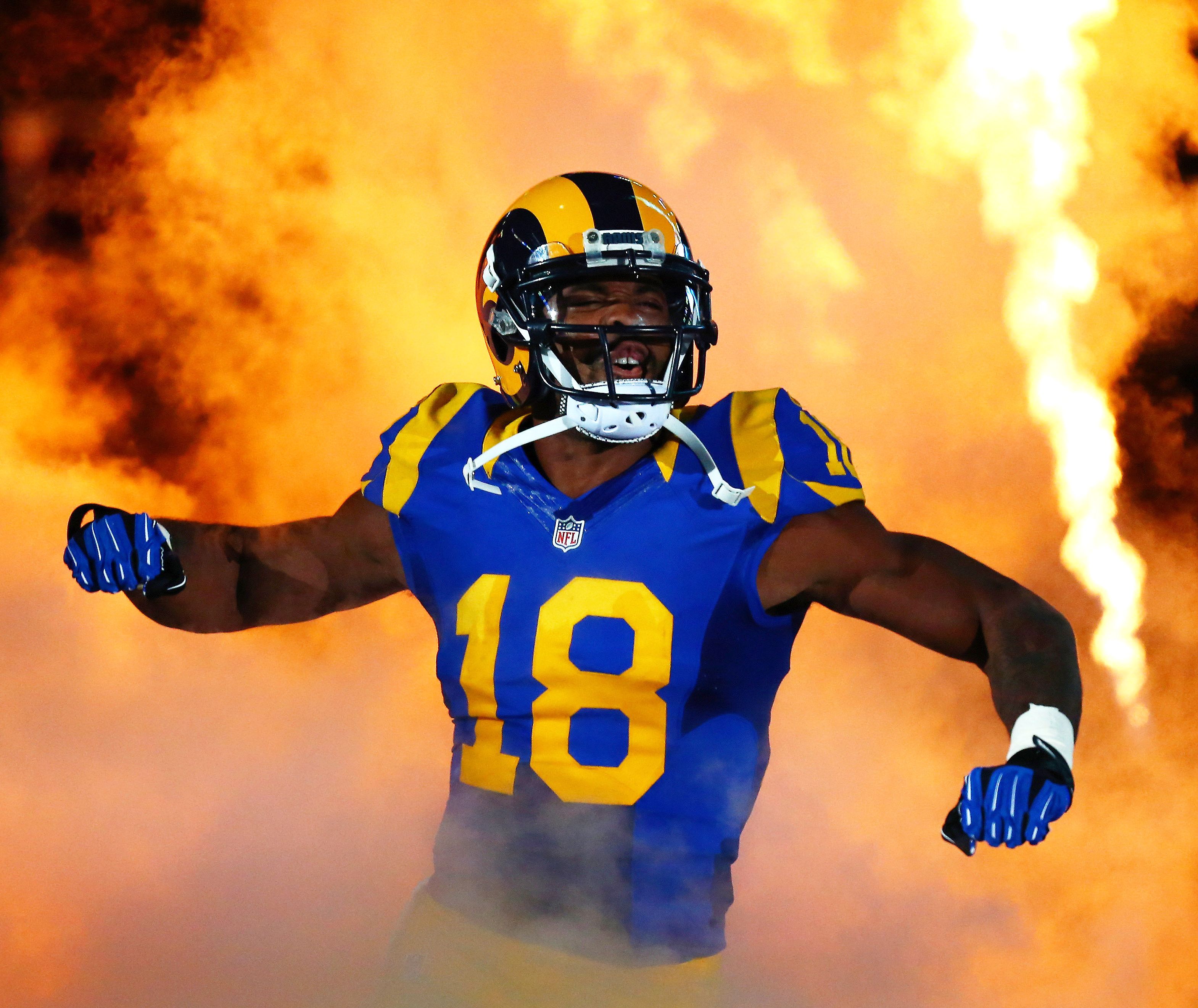 Kenny Britt - Best NFL Photos from Week 8 - ESPN