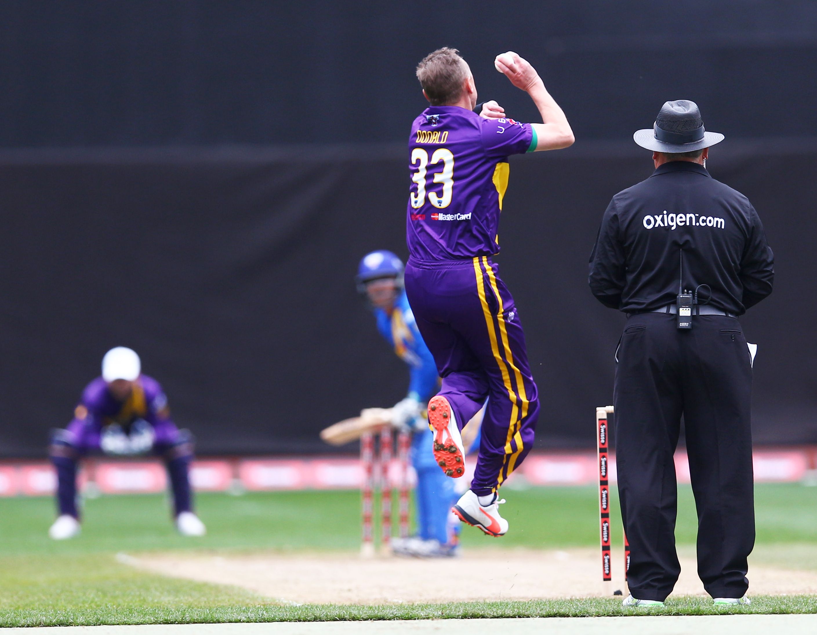 Up in the air - Photos: Cricket All-Stars at Citi Field - ESPN