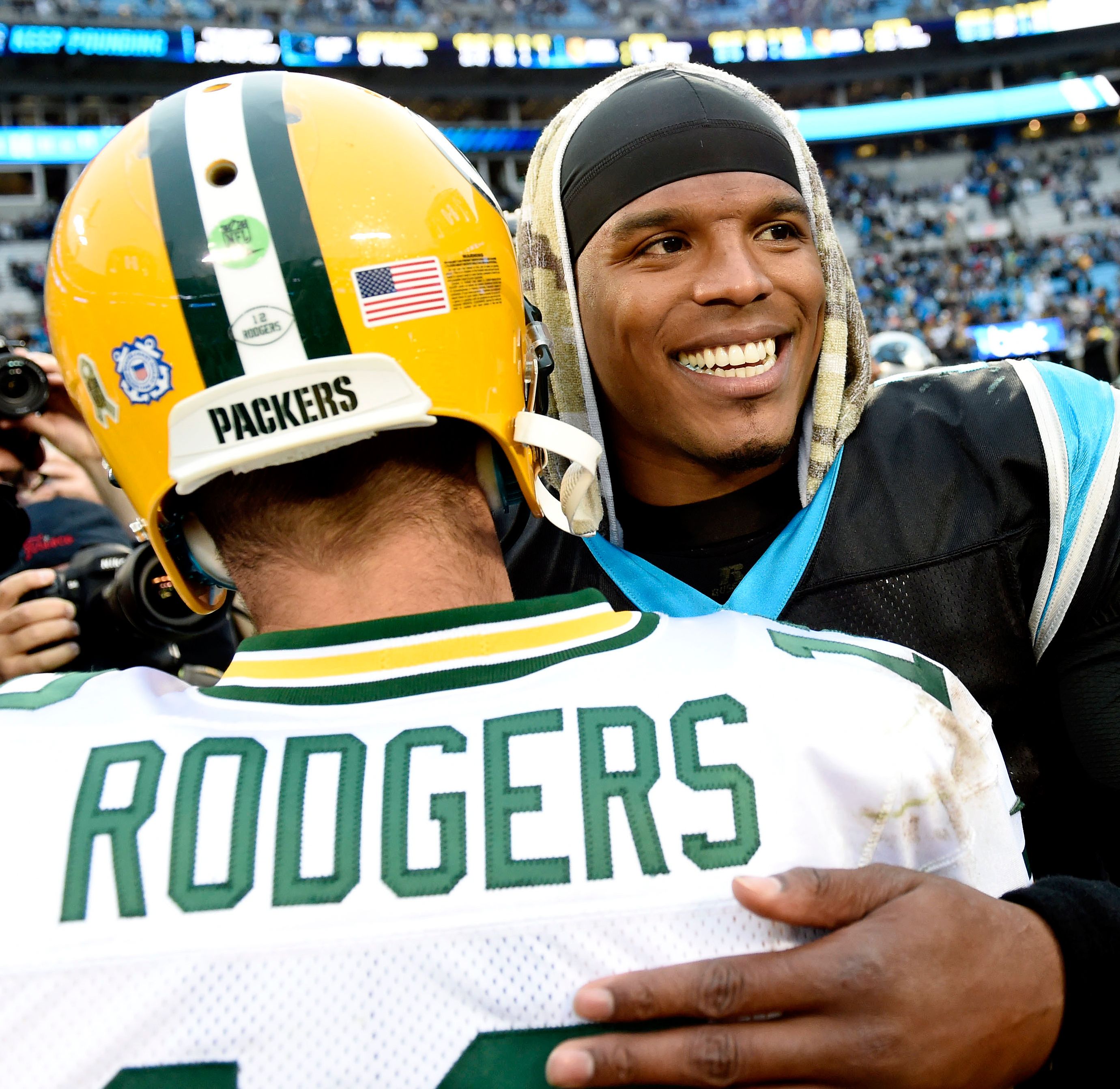 Aaron Rodgers and Cam Newton - Photos: Packers vs. Panthers - ESPN