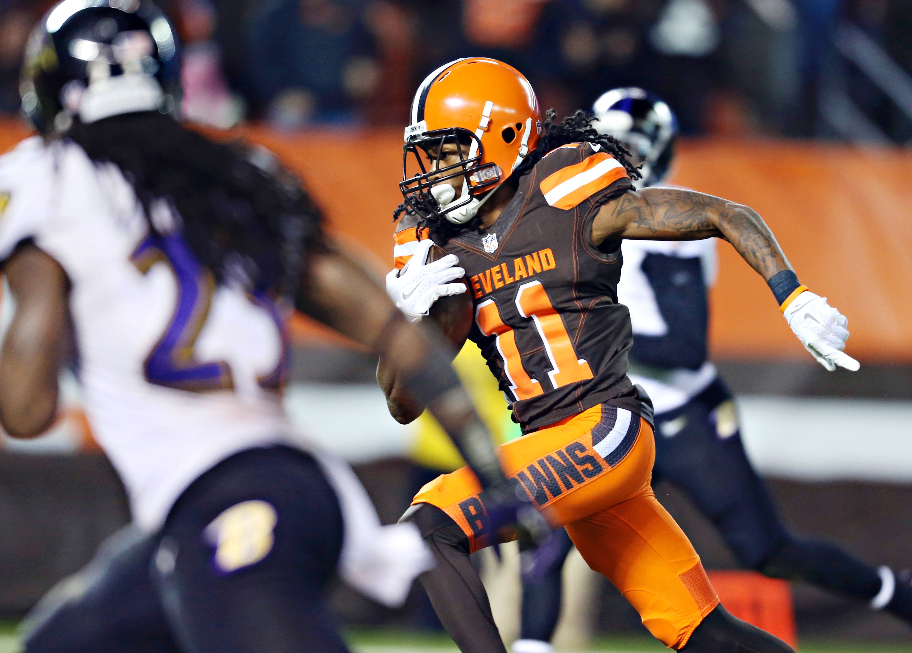 Travis Benjamin - Photos: Ravens vs. Browns - ESPN