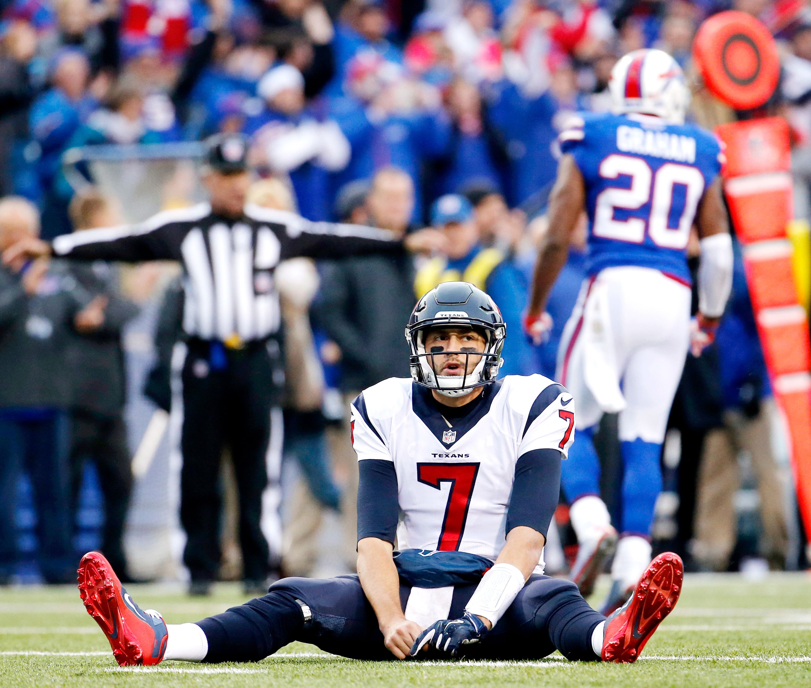 Brian Hoyer - Best NFL Photos from Week 13 - ESPN