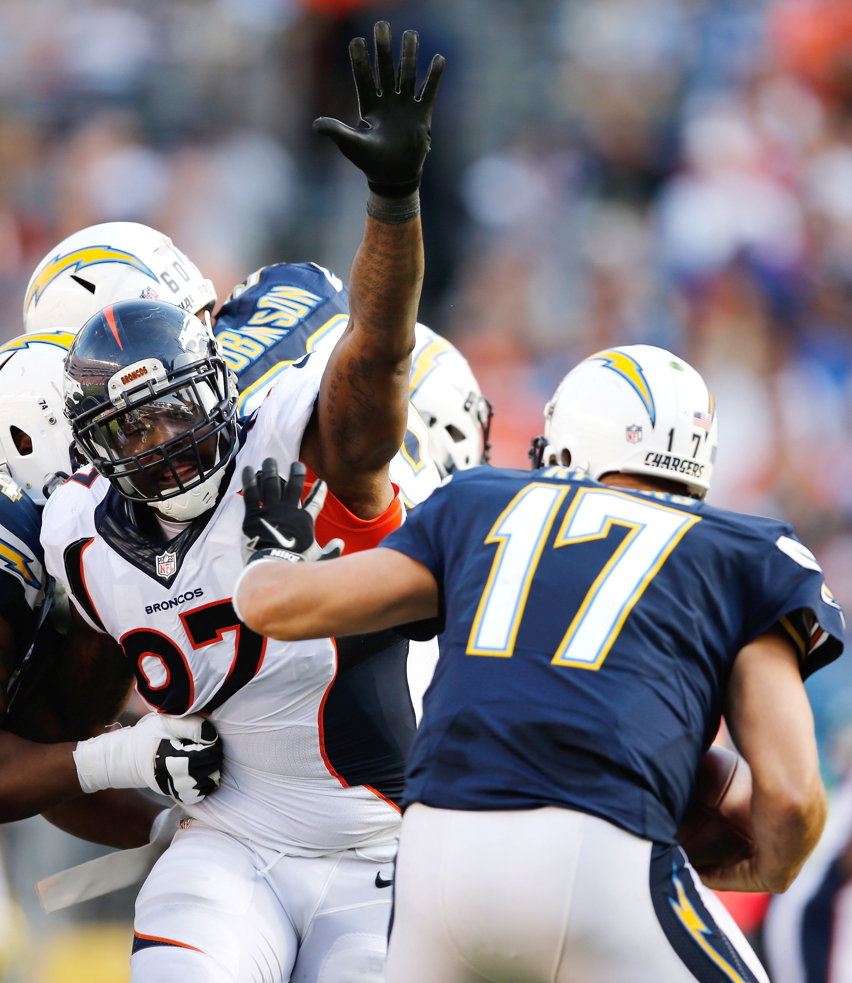 Malik Jackson - Best NFL Photos from Week 13 - ESPN