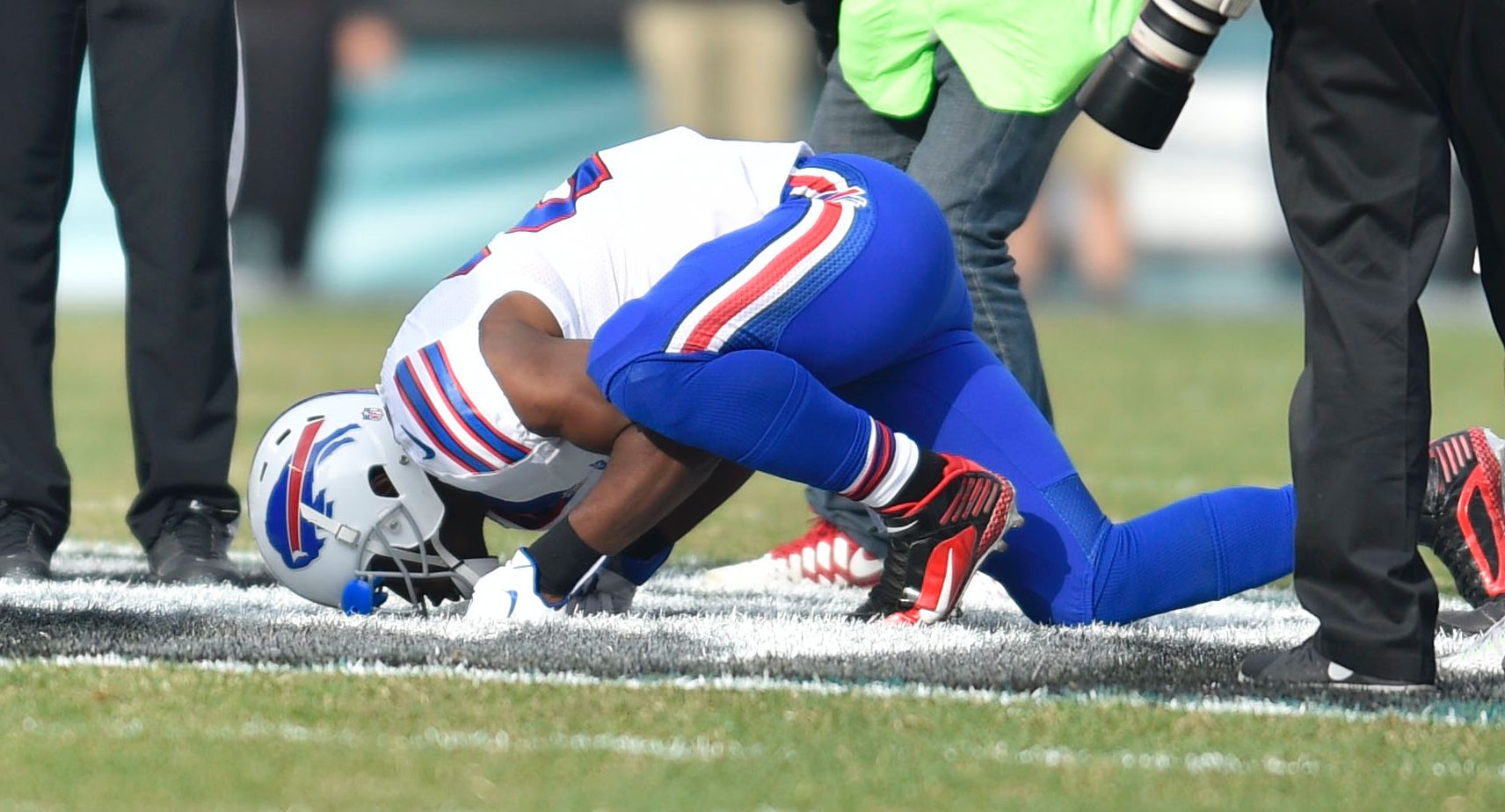 LeSean McCoy - Photos: Bills vs. Eagles - ESPN