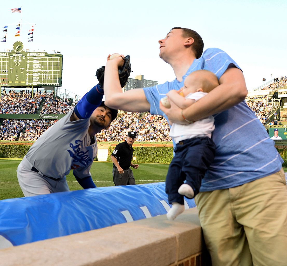 Look at that catch, baby! - Photos: The Best Sports Bloopers of 2015 - ESPN