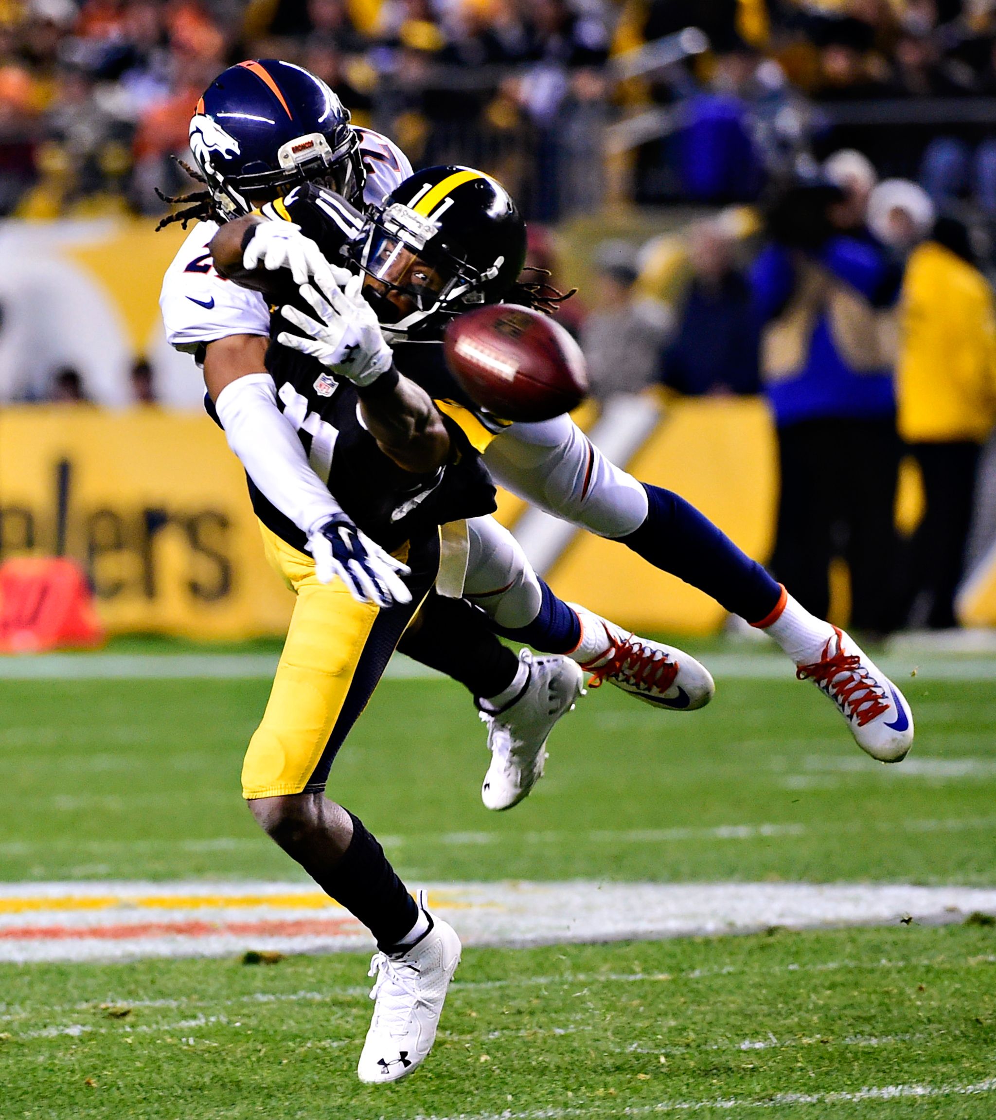Markus Wheaton - Photos: Broncos vs. Steelers - ESPN