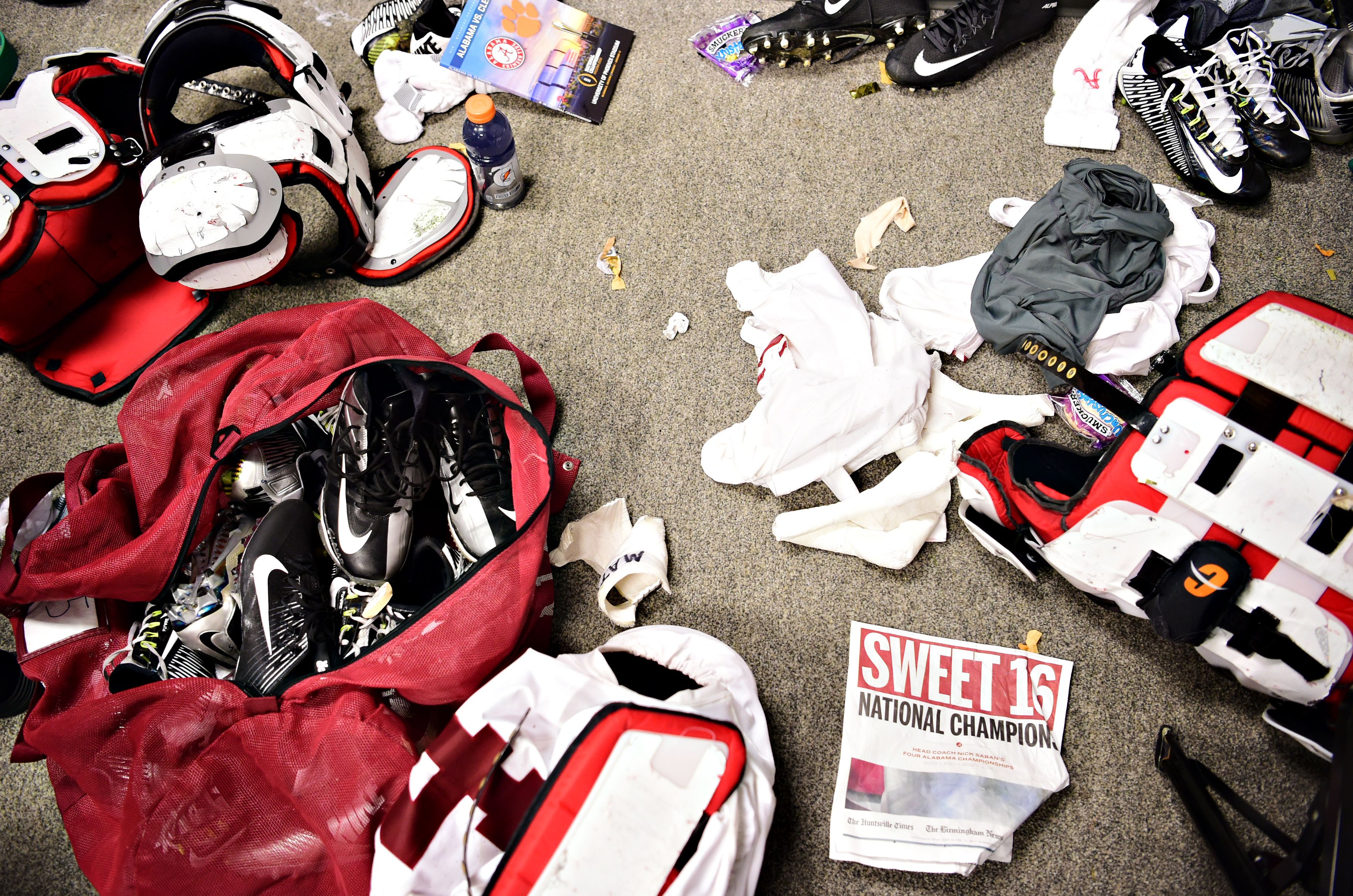 Crimson Tide Locker Room - Photos: Alabama vs Clemson: 2016 National ...