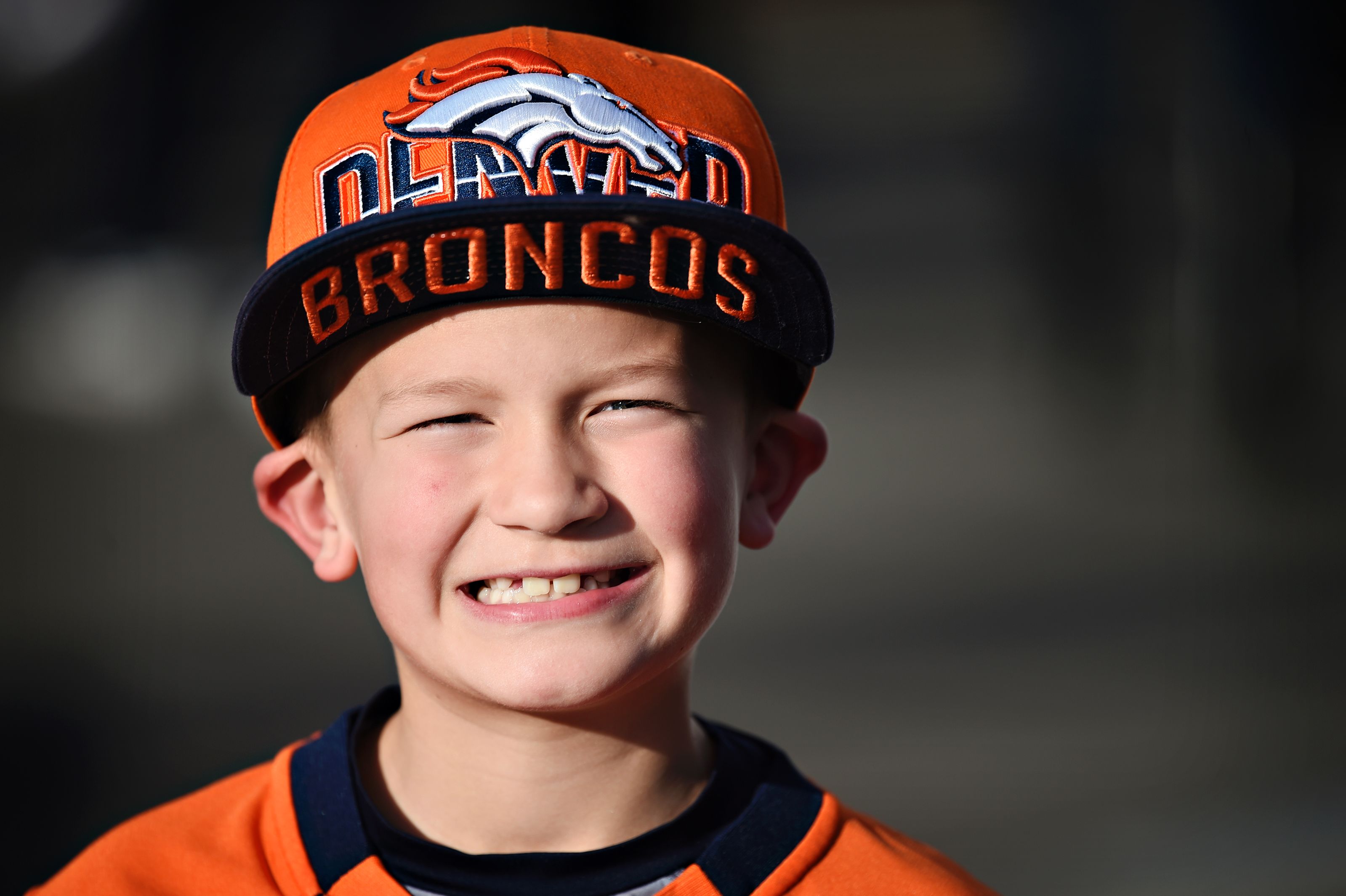 Happy Broncos fan - Best Moments from Super Bowl Week - ESPN