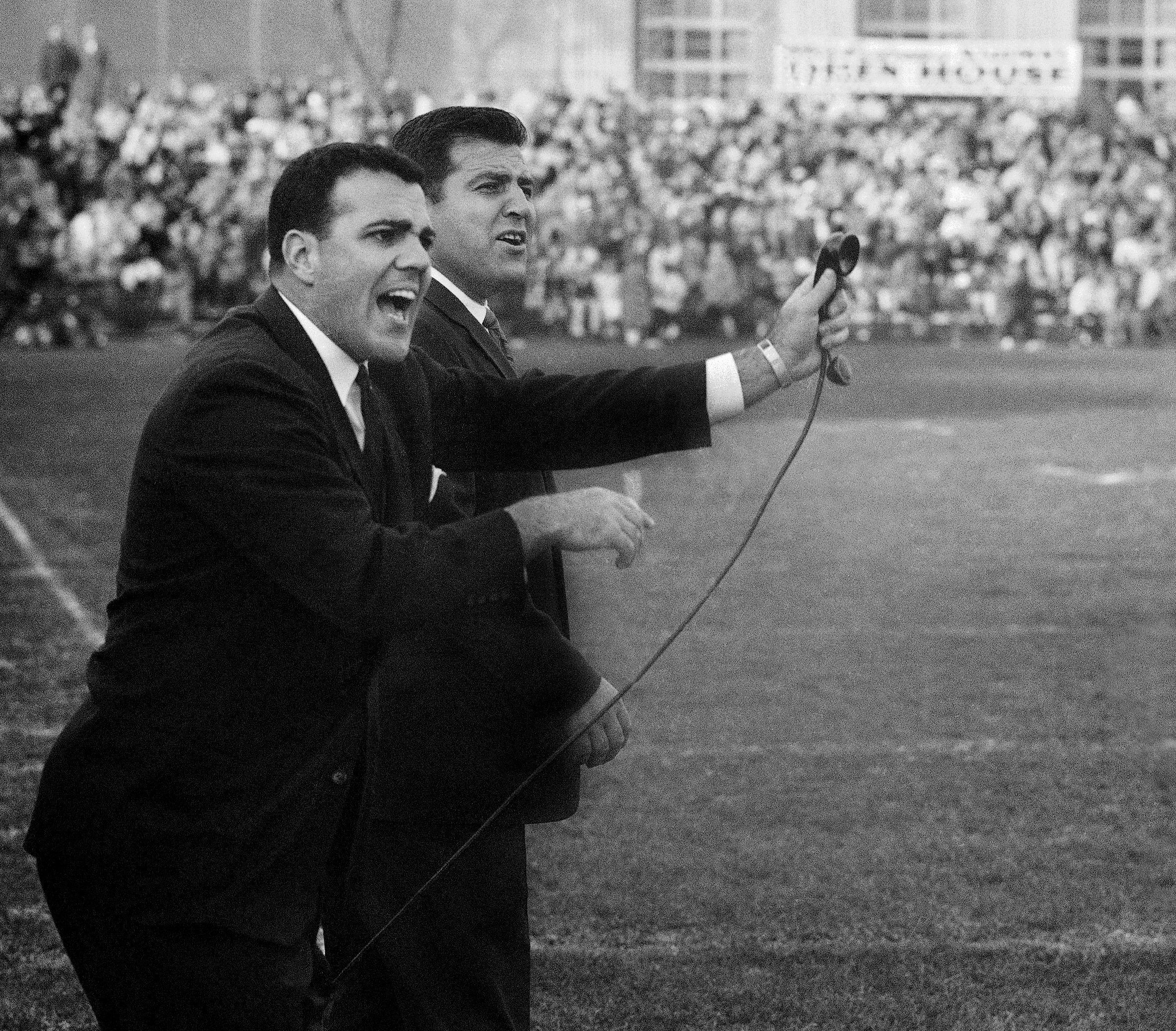 Ara Parseghian - Photos: Ara Parseghian Career Retrospective - ESPN