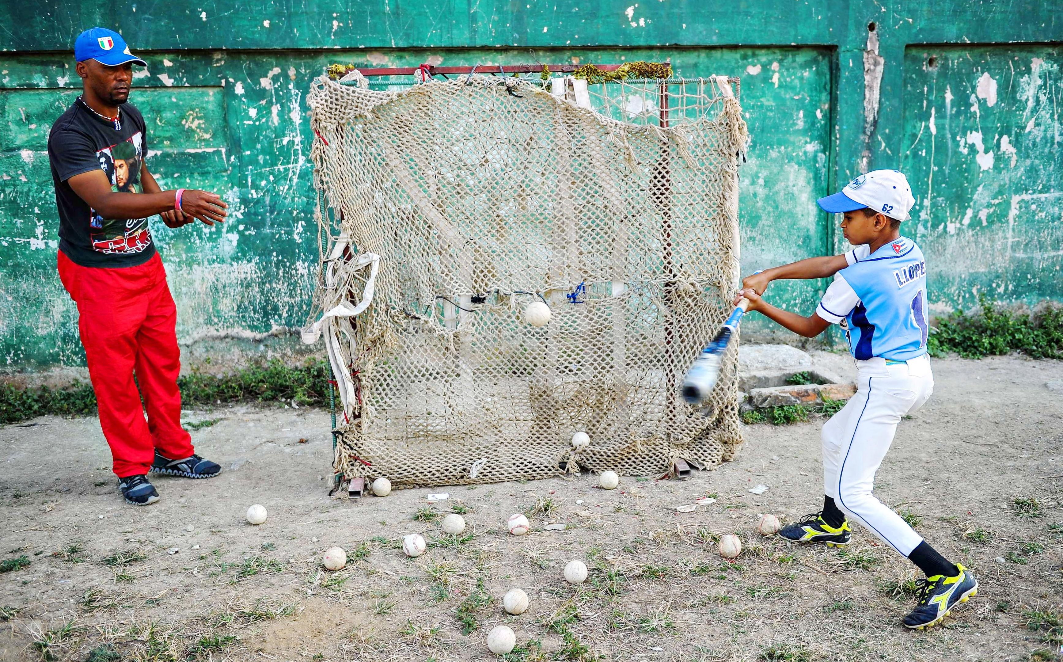 Hitting Drills - Photos: The Rays play the Cuban national team in a ...
