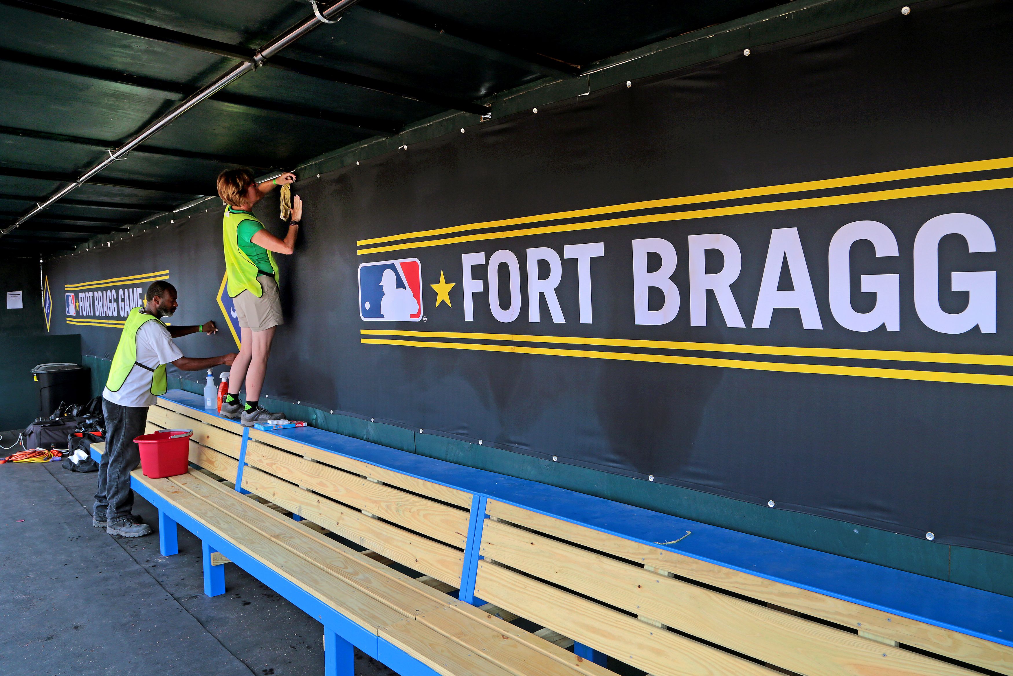 Braves Dugout - Photos: Marlins vs. Braves at Ft. Bragg - ESPN