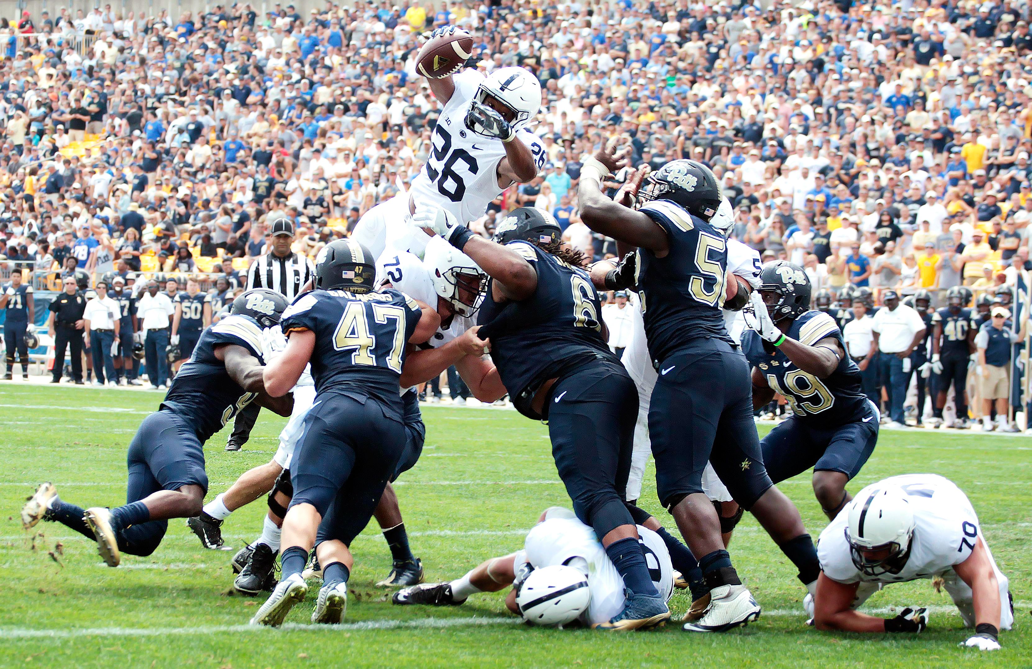 Pitt turns back Penn State - Photos: Best of College Football Week Two ...