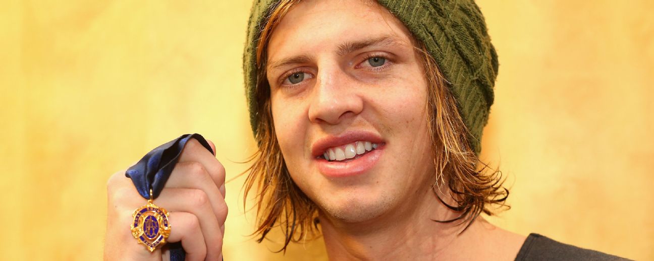 Fyfe and Charlie - 2016 AFL Brownlow Medal - ESPN