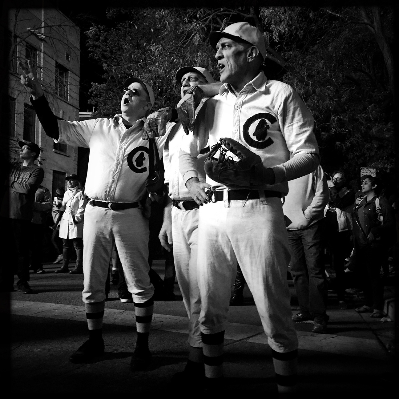Photographer Scott Strazzante takes a Hipstamatic view of scenes of ...