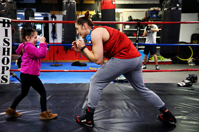 espnW -- Boxer Aleksandra Ola Magdziak Lopes fights to honor memory of ...