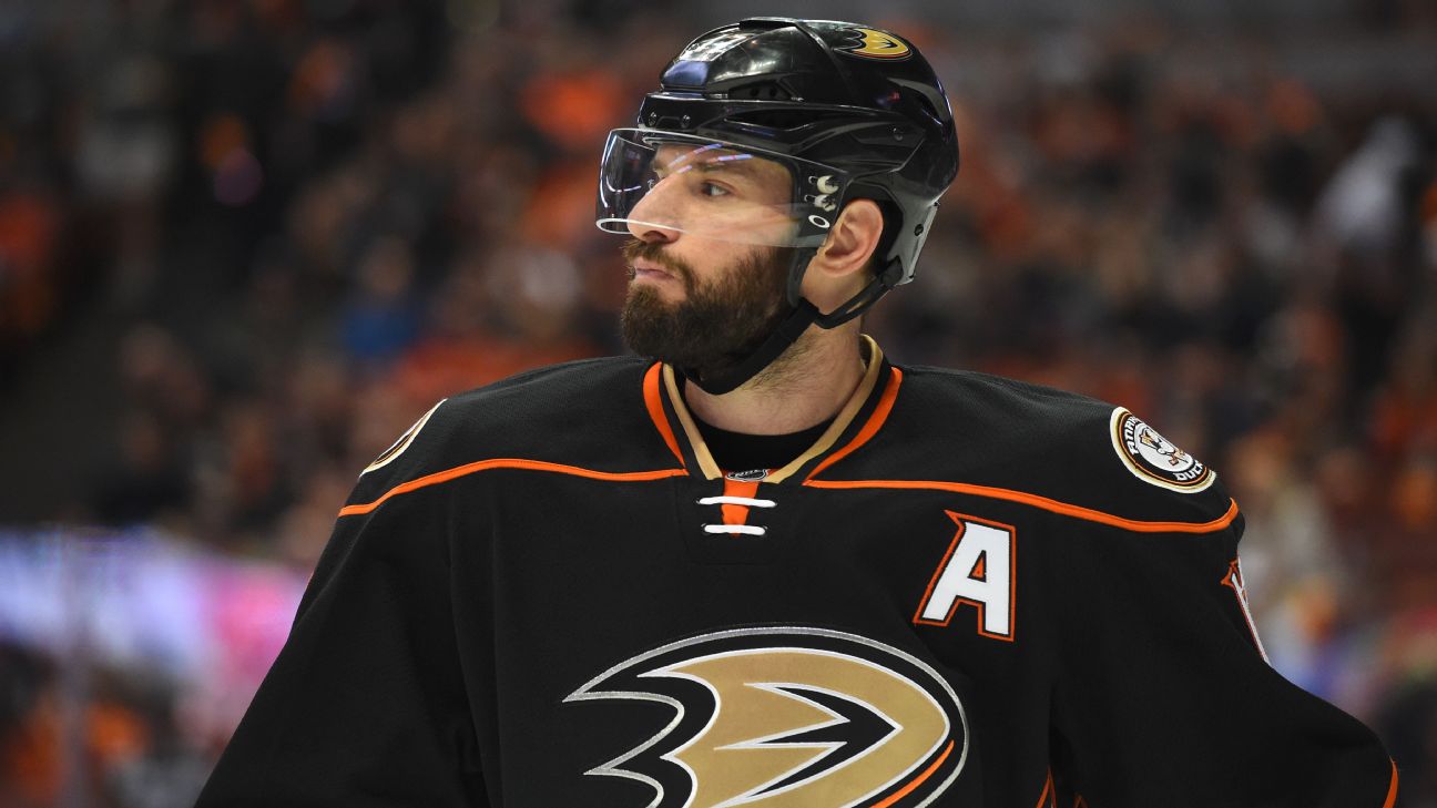 Ex-NHL center Ryan Kesler faces criminal sexual conduct charges - ABC30 ...