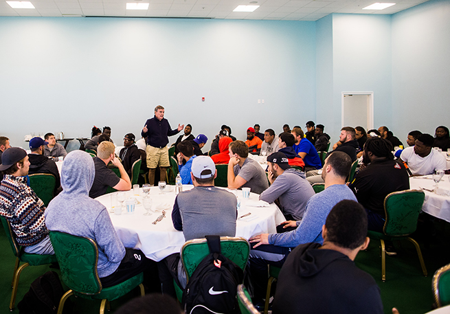 Inside The Spring League - Where NFL hopefuls dreamed big - 2017