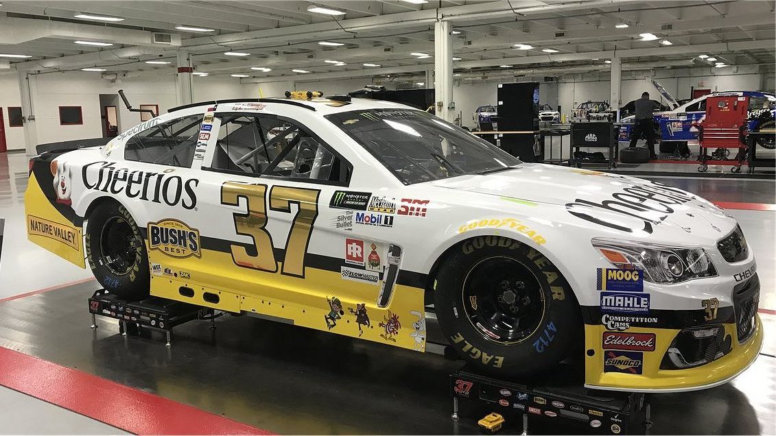37 Nascar Racing Wallpaper