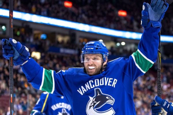 Blue Jackets acquire forward Thomas Vanek - ABC7 New York
