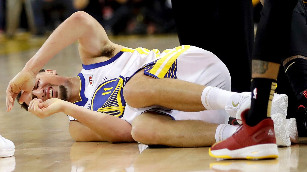Klay Thompson returns after leaving with left leg contusion - ABC30 Fresno