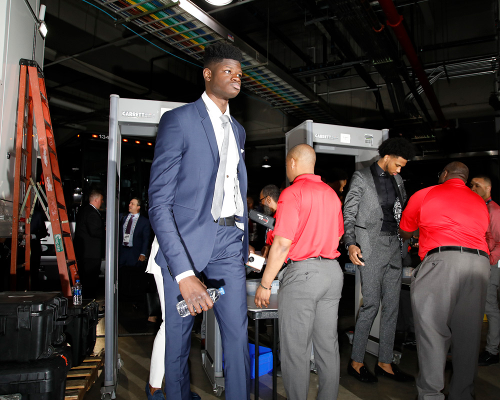 Behind-The-Scenes Photos of the Faces and Emotions of NBA Draft Night ...