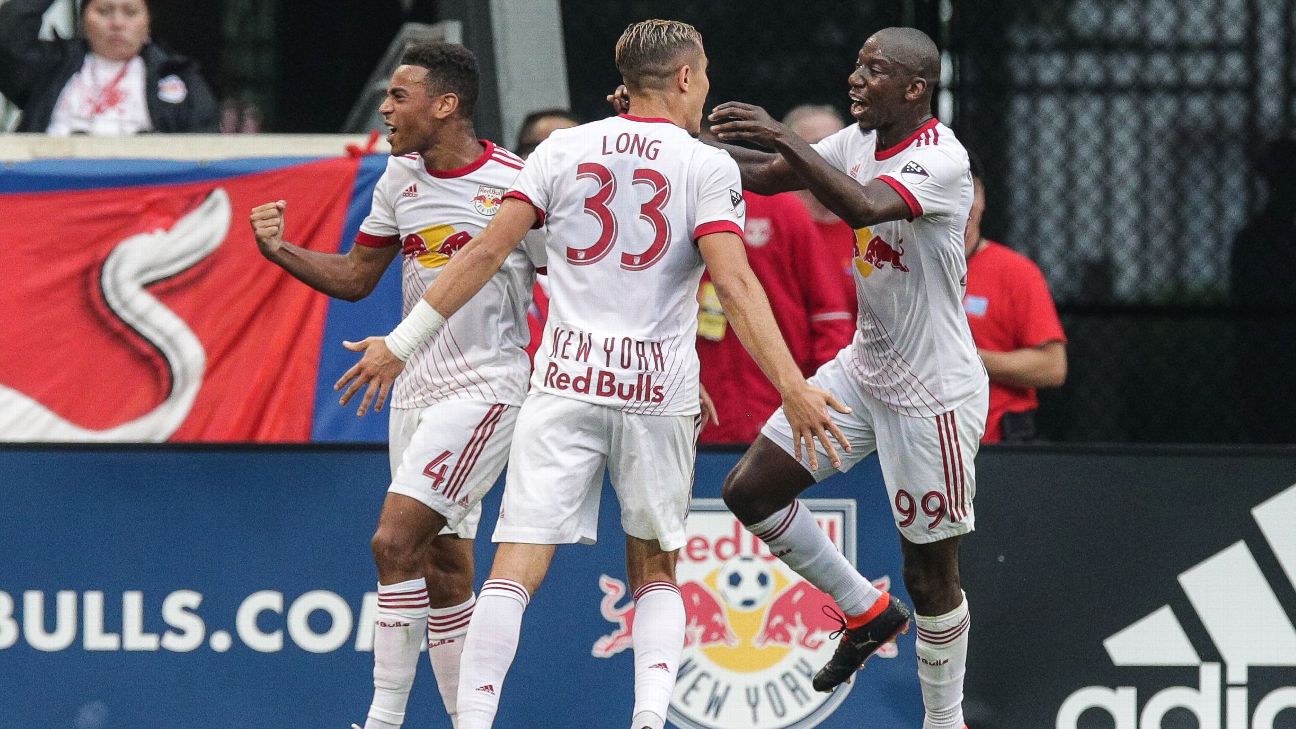 10-man Red Bulls cruise to 3-0 win over FC Dallas - ABC7 New York