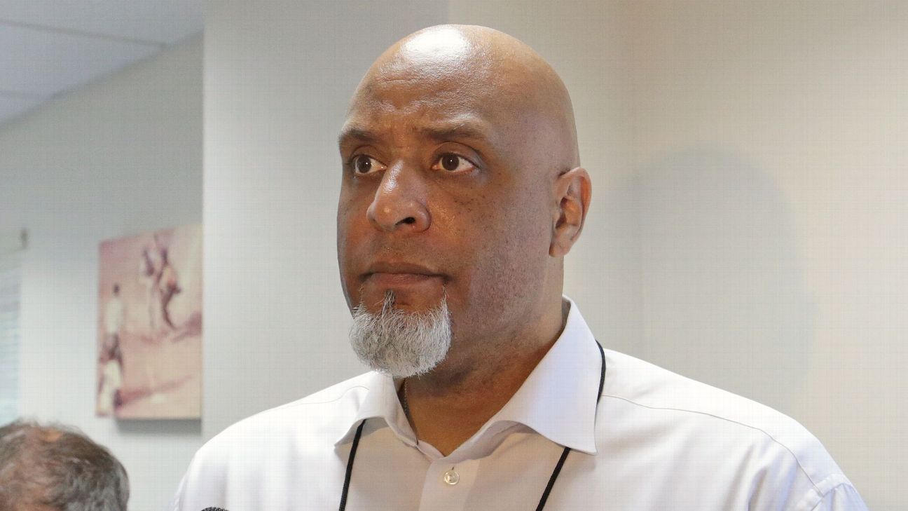 Tony Clark: Players concerned by Mets interviewing agent Brodie Van ...