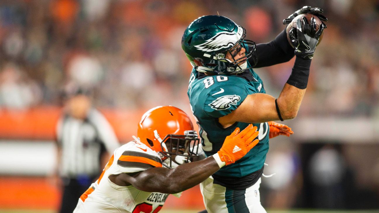 Eagles put Richard Rodgers on IR, re-sign Markus Wheaton - 6abc ...