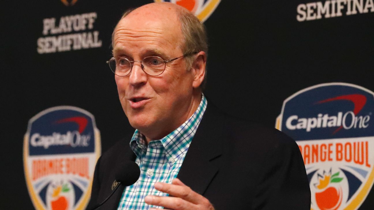 Bill Hancock says there's been no talk of expanding playoff field ...