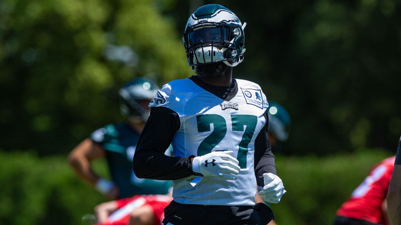 Eagles' Jenkins wants new contract at market rate - ABC7 Los Angeles