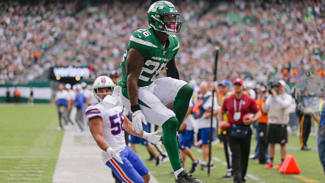 Bell returns to football with TD in Jets' loss - ABC7 New York