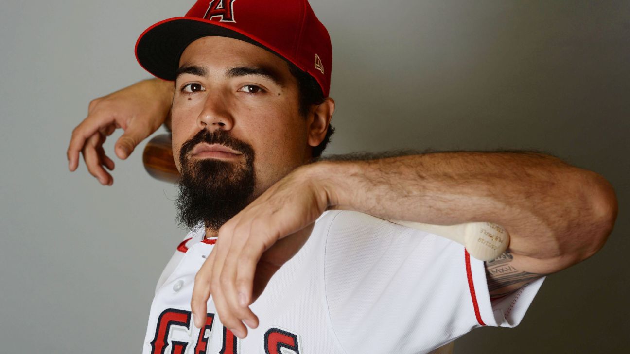 Anthony Rendon goes 2-for-2 in Angels debut - ABC30 Fresno