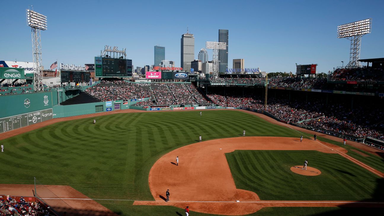 Red Sox groundskeeper Dave Mellor retiring after 39 MLB seasons - ABC7 ...