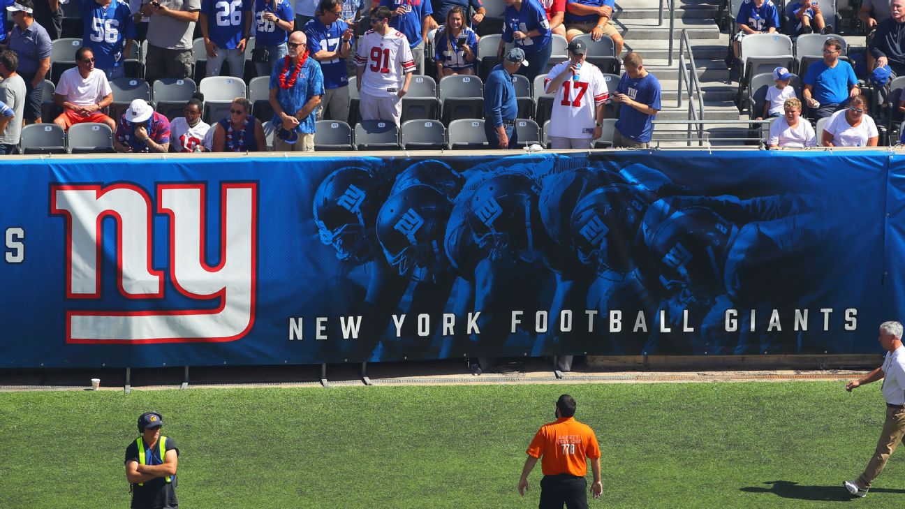 New York Giants' defense takes hit with Xavier McKinney, David Mayo injuries - ABC7 New York