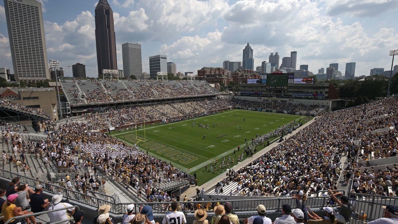 Stadiums with the best views - SkyscraperPage Forum