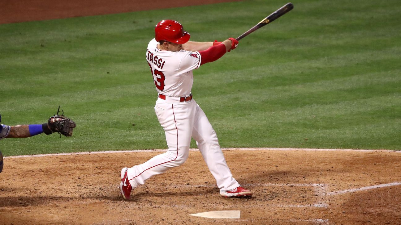 Los Angeles Angels sign Max Stassi to three-year contract - ABC7 Los ...