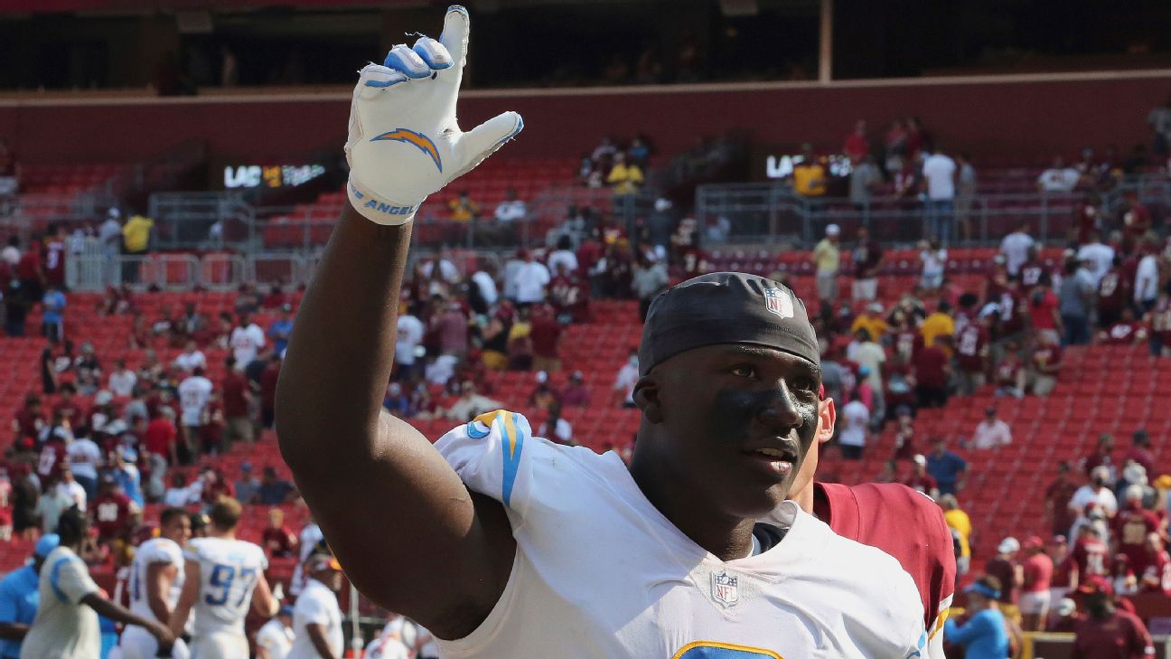 Los Angeles Chargers' Kenneth Murray Jr. playing with heavy heart in ...