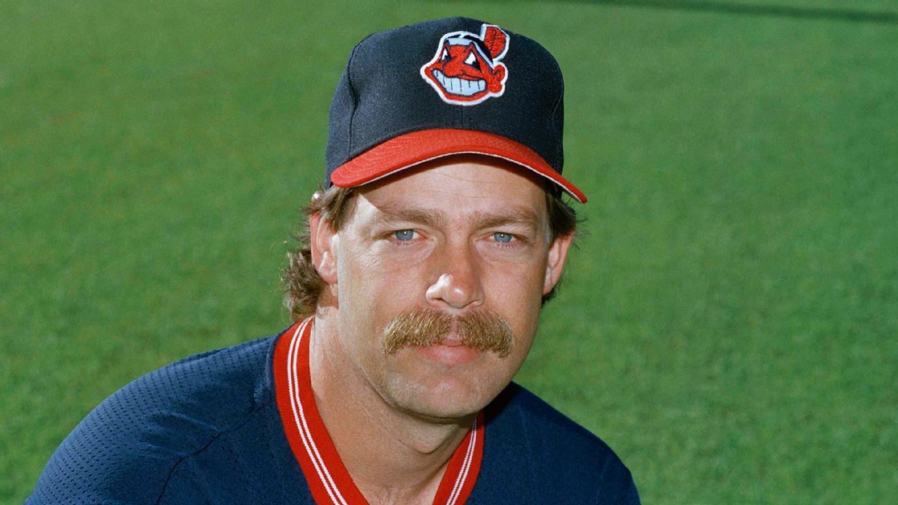 Five-time All-Star reliever Doug Jones dies at age 64 - ABC7 Chicago