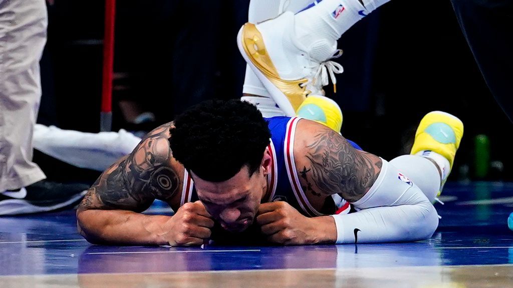 Kobe Tore Acl
