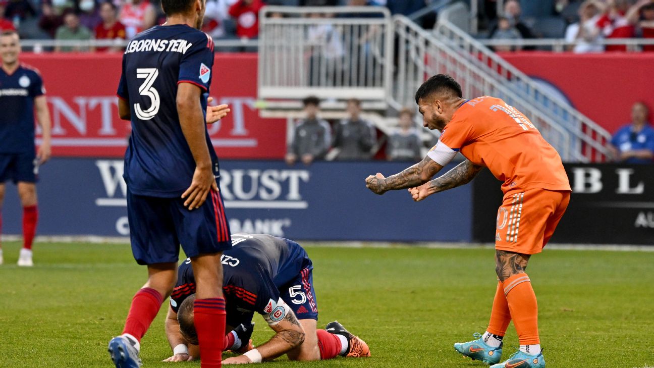 Luciano Acosta nets late winner as FC Cincinnati stop Chicago and ...