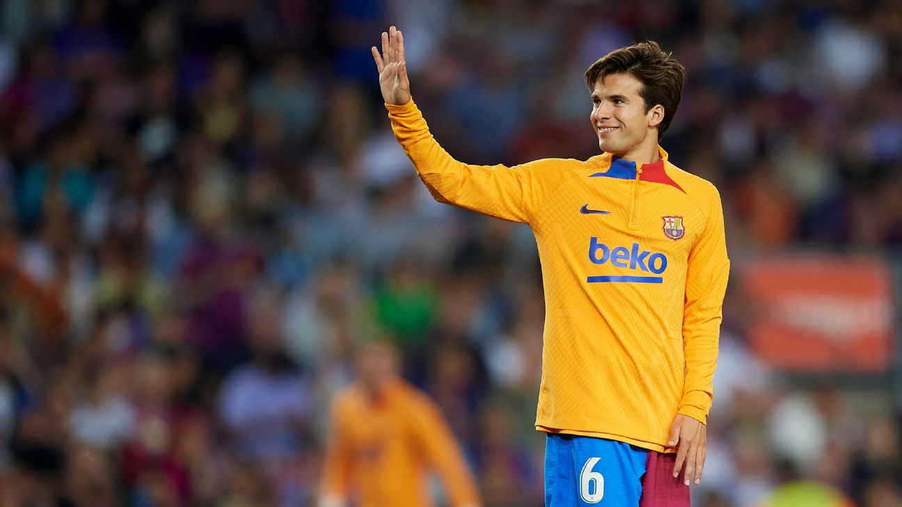LA Galaxy sign Riqui Puig from Barcelona on free transfer - ABC7 Los ...