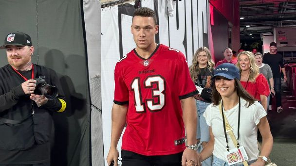 NFL Week 13: Aaron Judge and more pregame fashion - ABC30 Fresno
