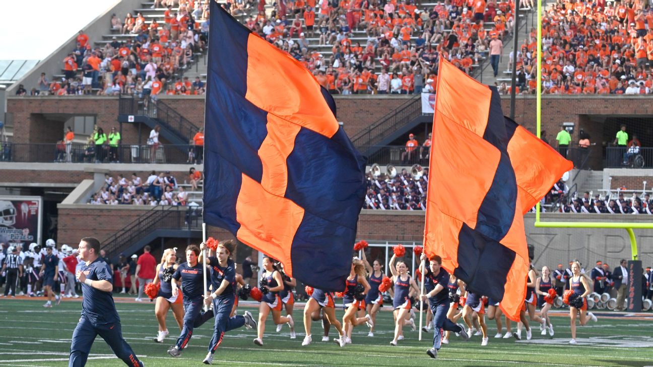 Illinois' Memorial Stadium stadium cleared to host game after fire ...