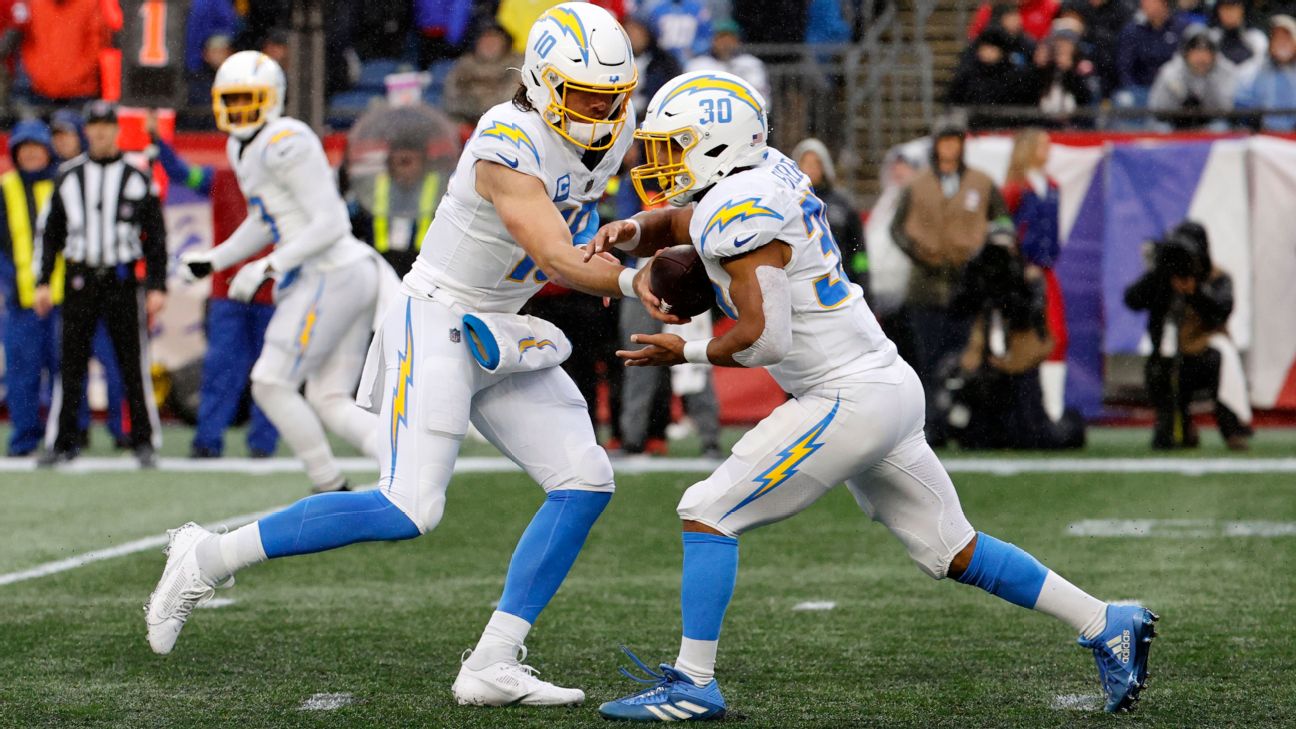 Chargers' Brandon Staley hints at 'competition for carries' - ABC30 Fresno
