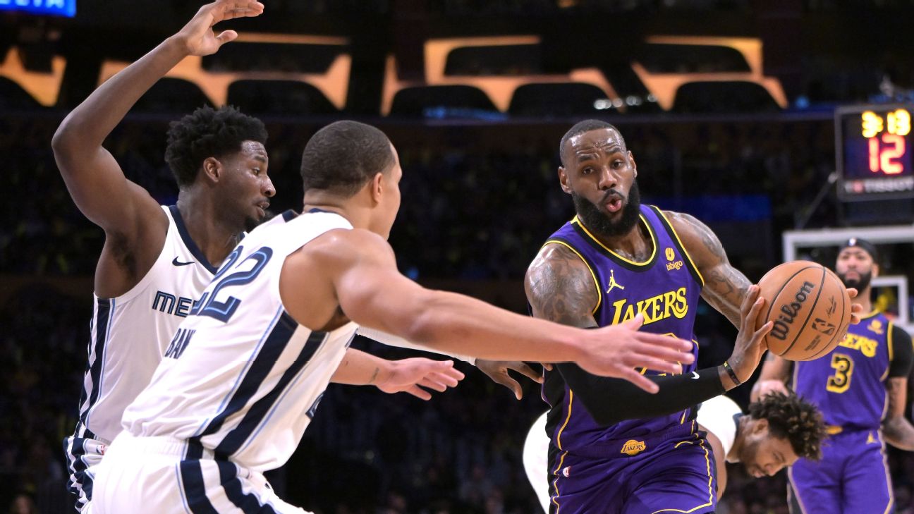 LeBron, Lakers drop 4th straight: 'We just suck right now' - ABC7 Los ...