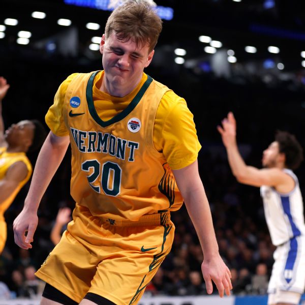 Vermont’s Long helped off court with leg injury | The Game Nashville