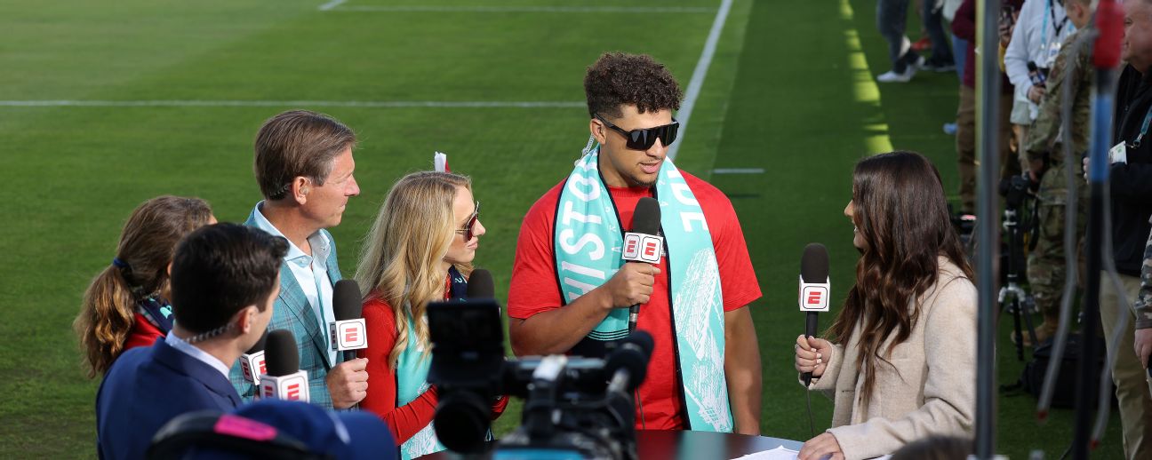 Celebrities That Own Soccer Teams 60 Photos - Moonagedaydream.film